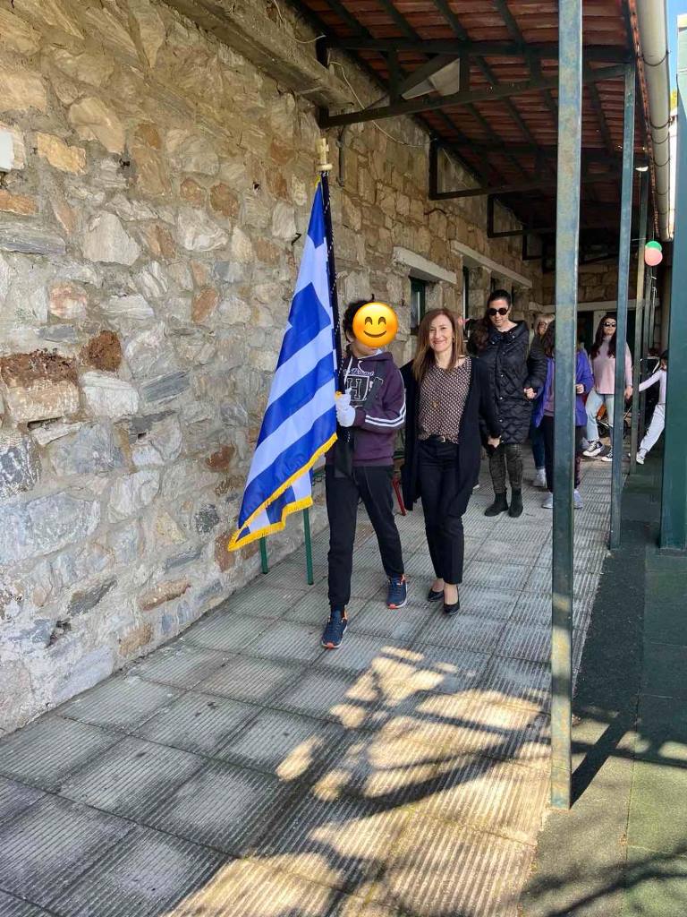 ΠΑΡΕΛΑΣΗ 25ης ΜΑΡΤΙΟΥ - edspentelis.gr